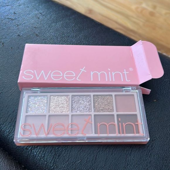 sweet mint | Makeup | Sweet Minteyeshadow Palette Colorsno3 Natural ...
